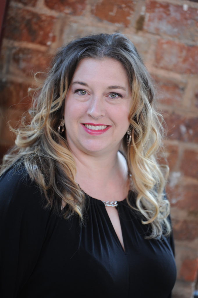 Amy Hawley - Laura Simmons Real Estate